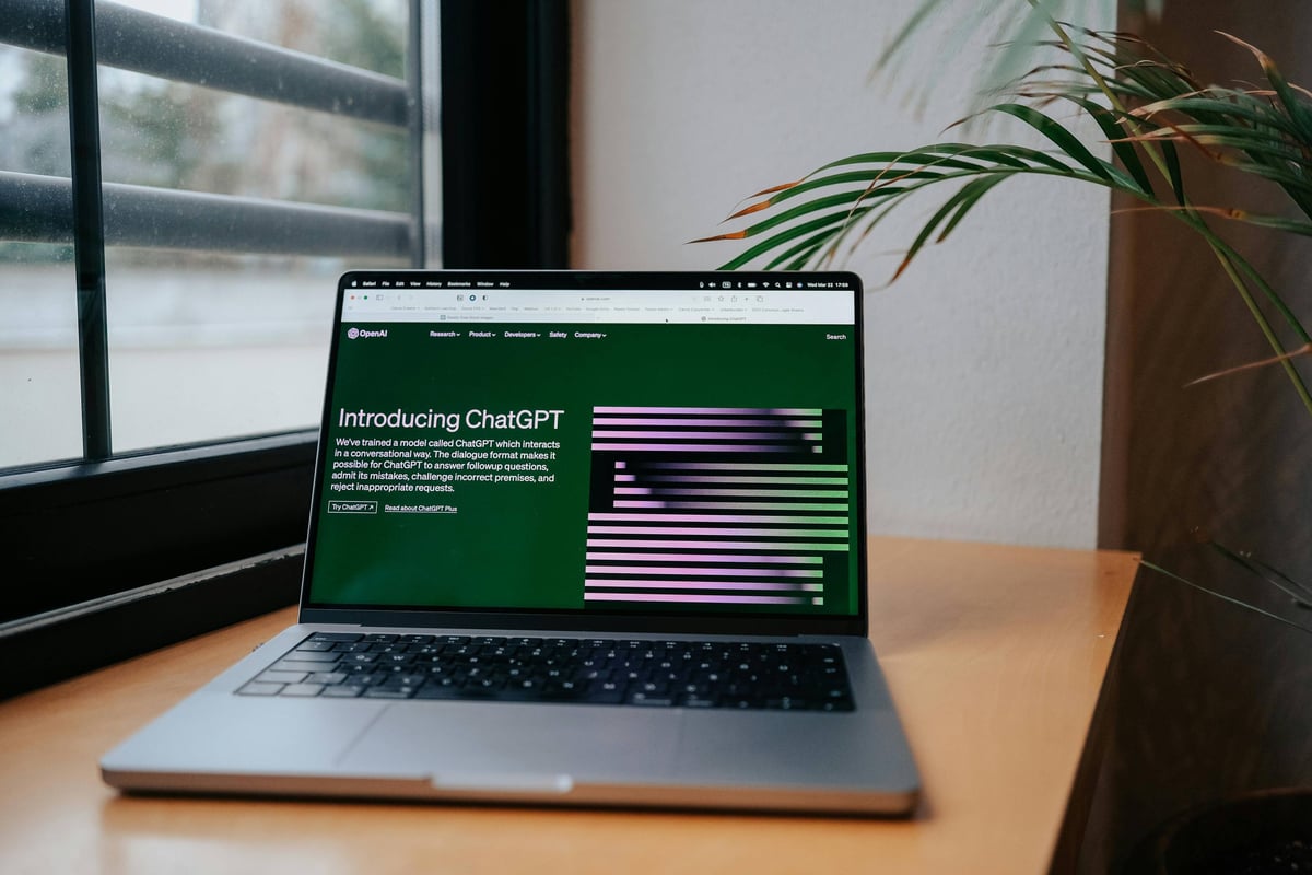 Top 14 AI Tools for Content Creation in 2026